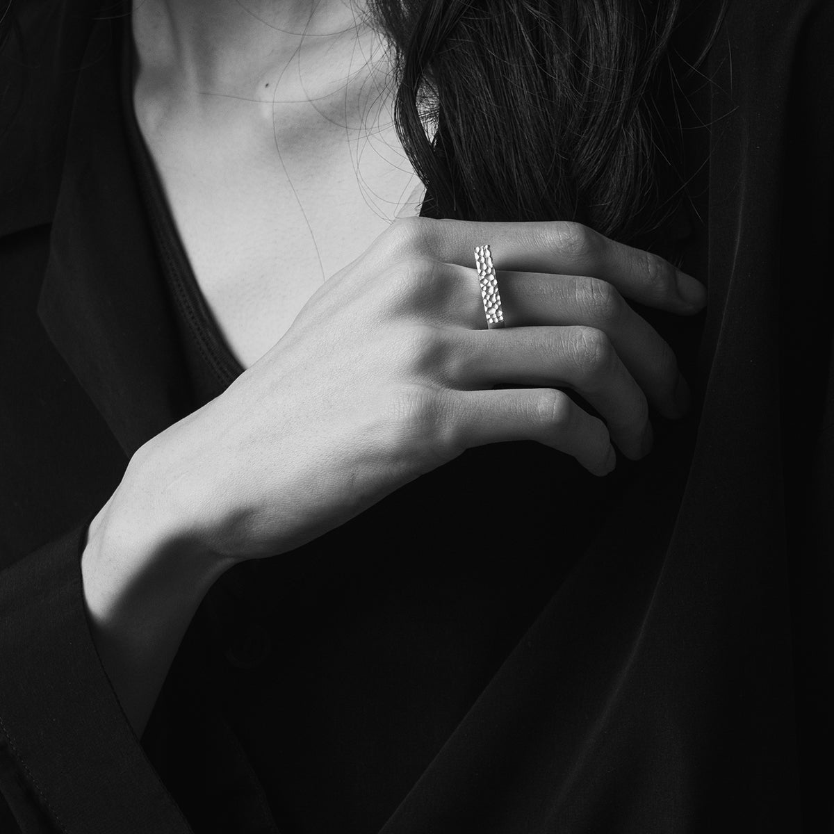 【MOOD.】"D"SILHOUETTE RING / MR-005 – BLESS