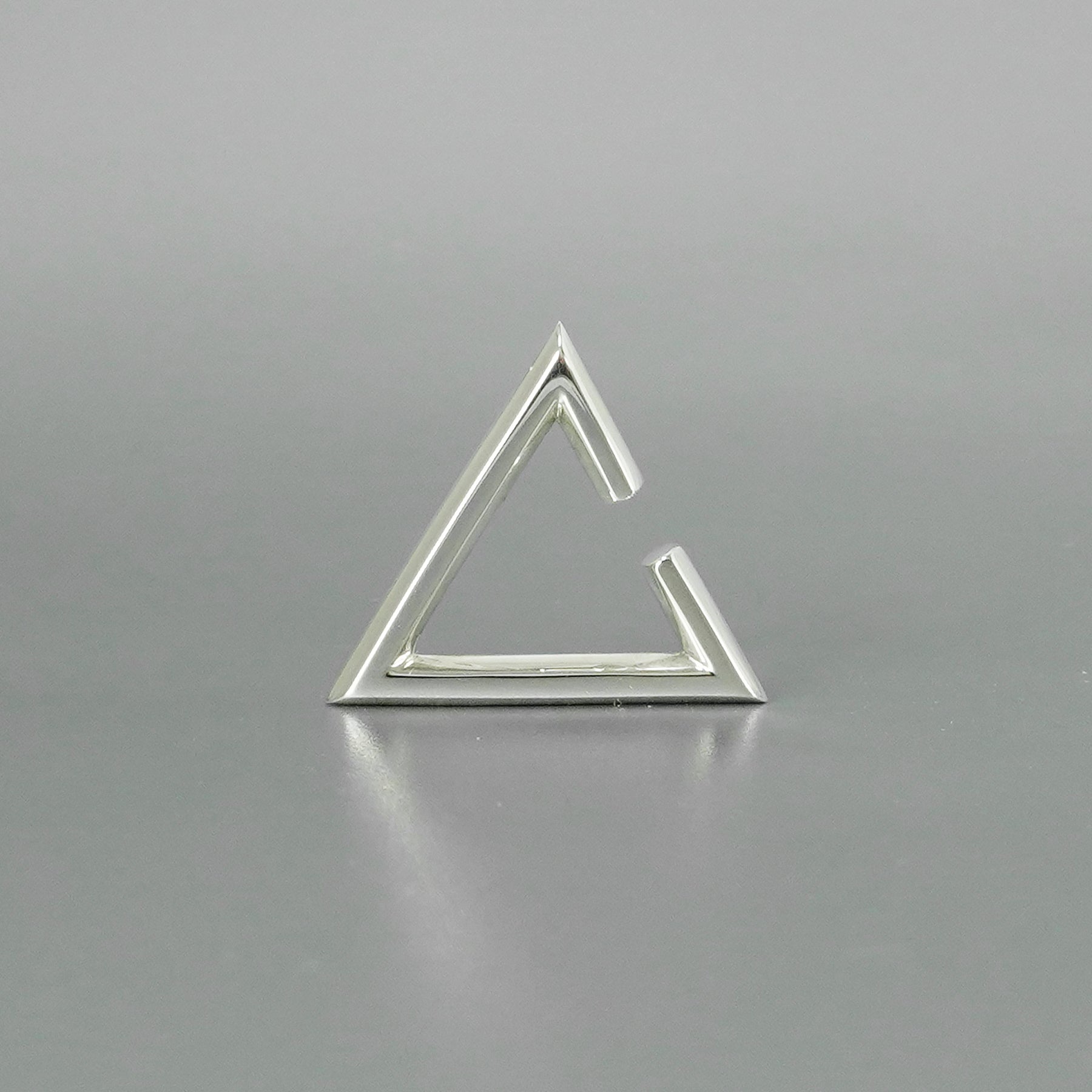 TRIANGLE EAR CUFF(片耳用) / FE-023 – BLESS